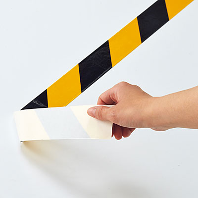 吸着ラインテープ 20メートル 105152 黄 - 調理器具のSHOKUBI